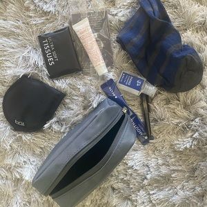 Tumi | Accessories | Tumi Business Class Soft Travel Case | Poshmark